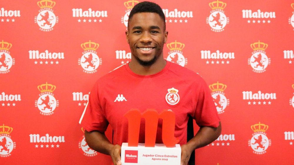 Kawaya: "Quiero a la Cultural y voy a jugar aquí toda la campaña"