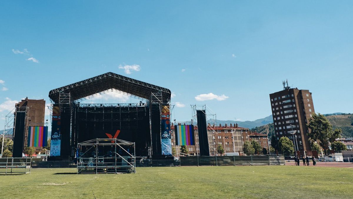 De la Fuente critica el uso del estadio de atletismo para celebrar el ...