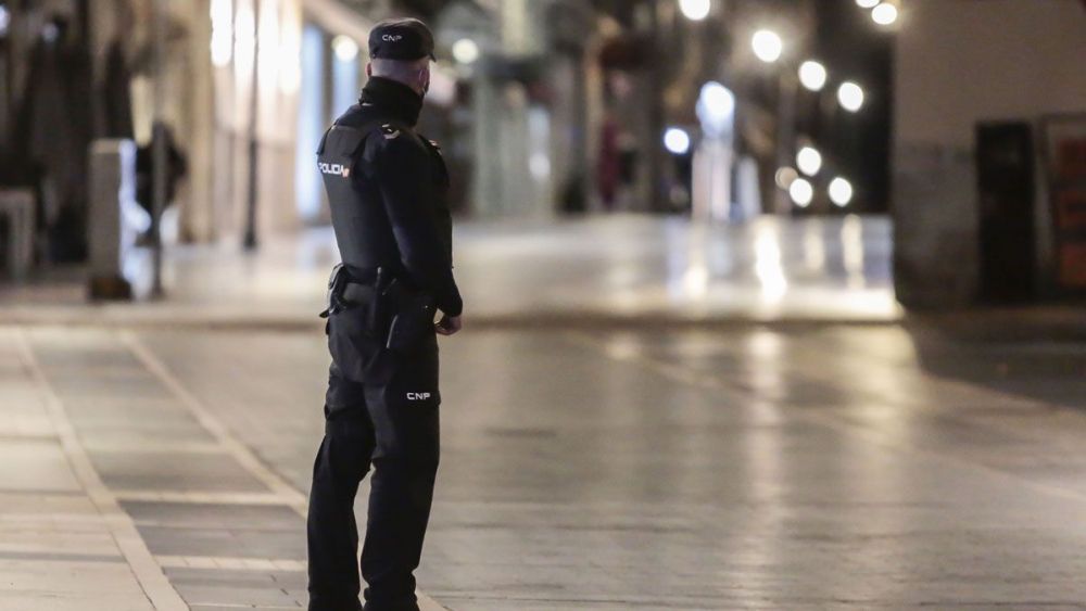 El Bocyl hace oficial la entrada en vigor del toque de queda a las 20 ...