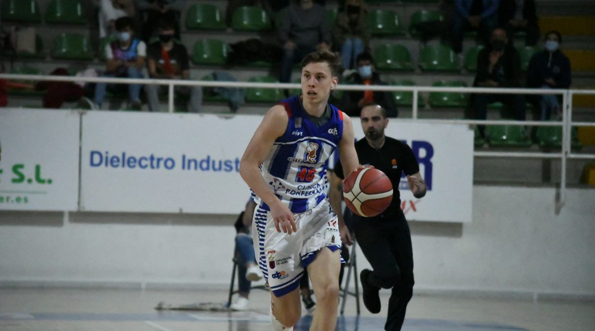 Silvano Merlo regresa 2 años después al Clínica de Ponferrada