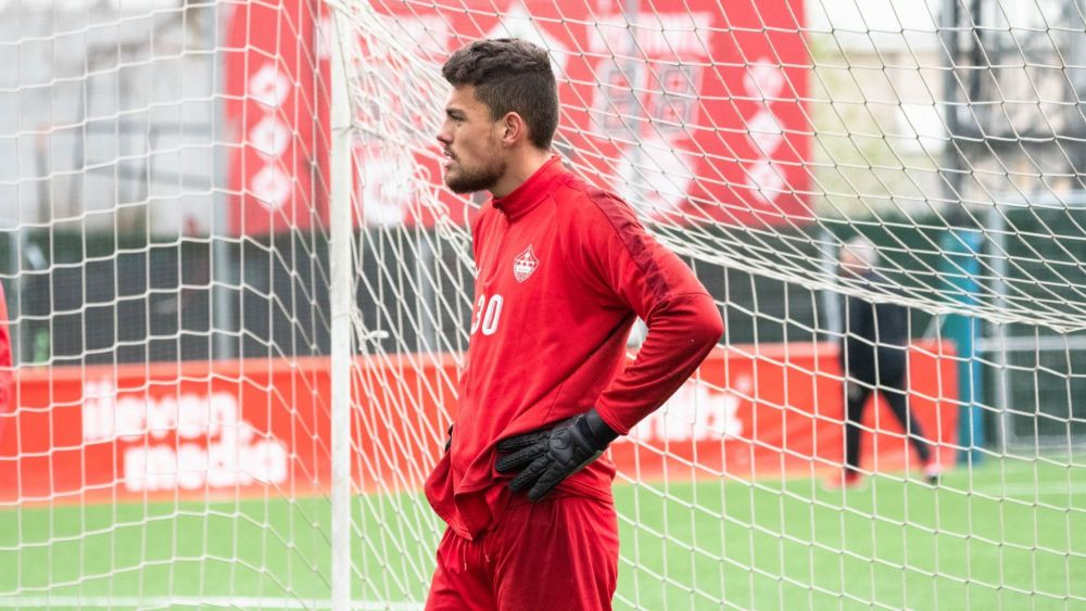 Javier Cabeza, refuerzo bajo palos para el Atlético Bembibre