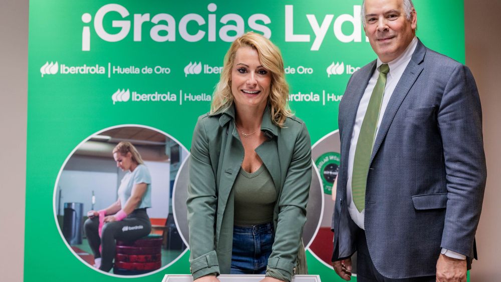 Lydia Valentín recibe la ‘huella de oro’ Iberdrola
