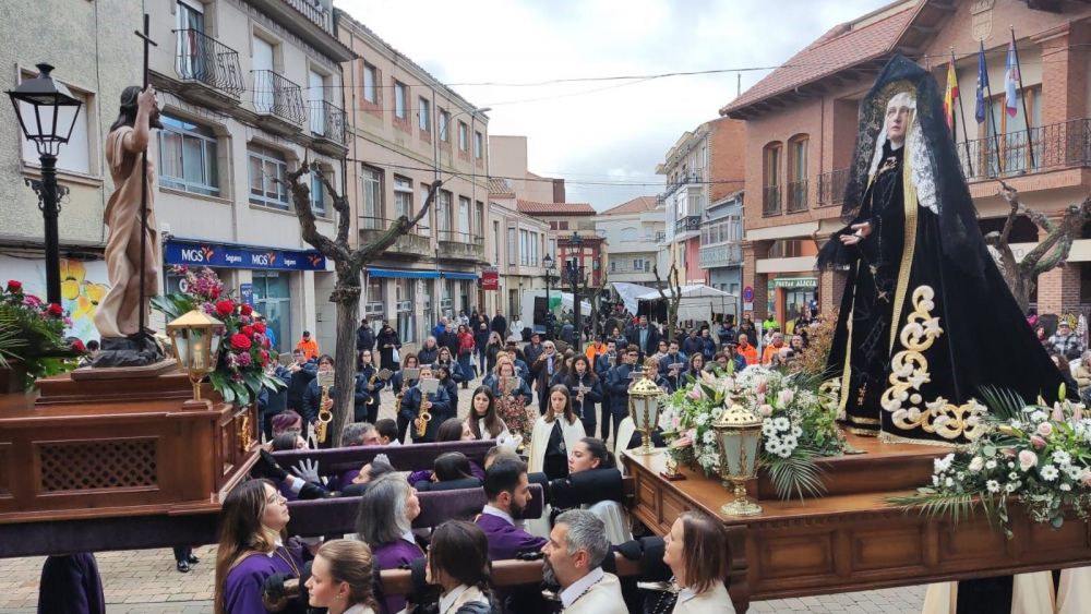 La alegría de la Resurrección en Santa María del Páramo