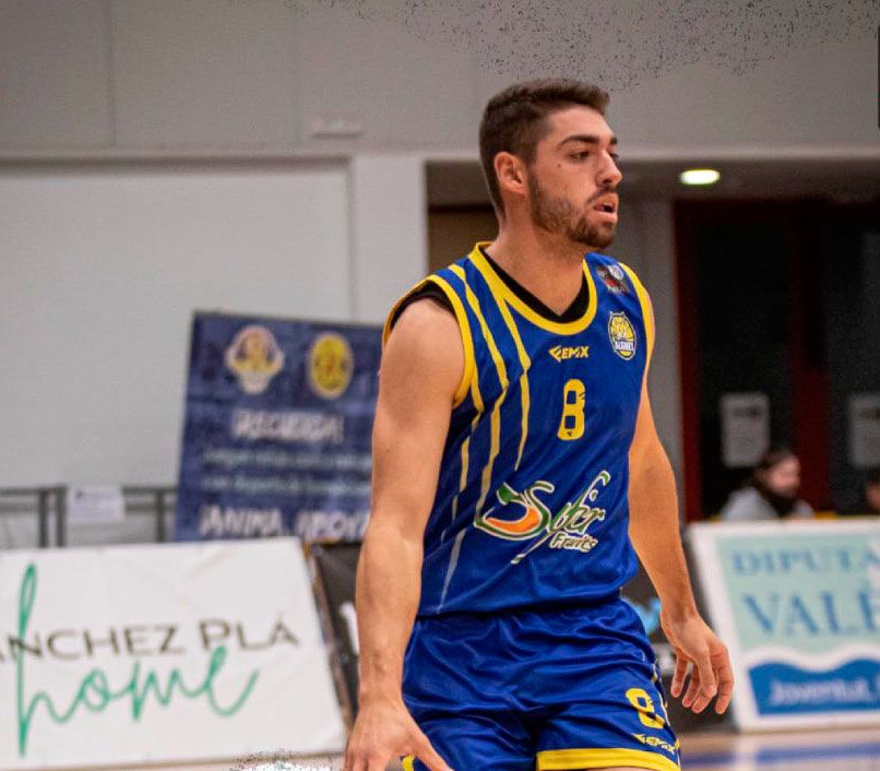 Sergio Romero, primer refuerzo del Clínica Ponferrada