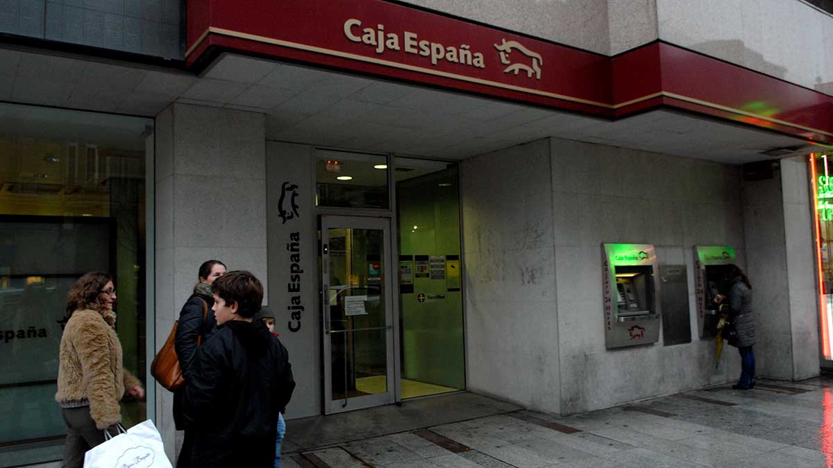 El PP exige un plan empresarial en Banco Ceiss y a la Junta que lidere ...
