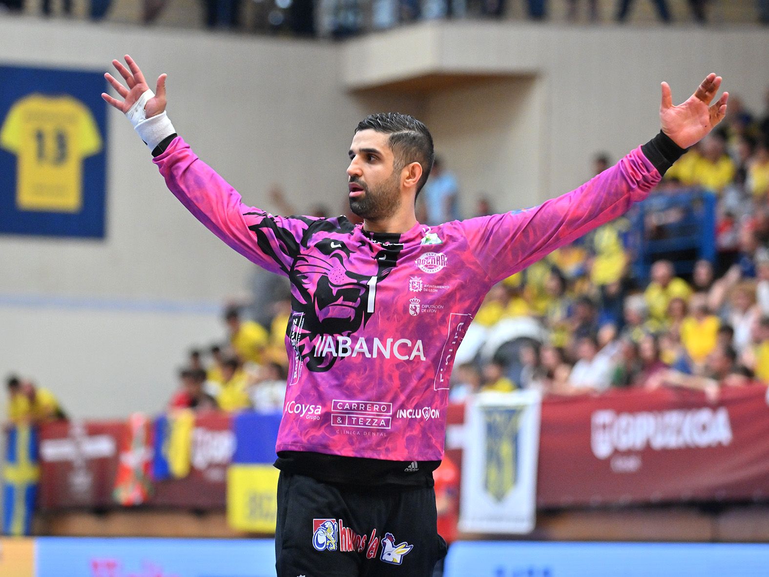 Saeid: "Donde yo vivo la vida sigue más o menos normal, estamos tranquilos"