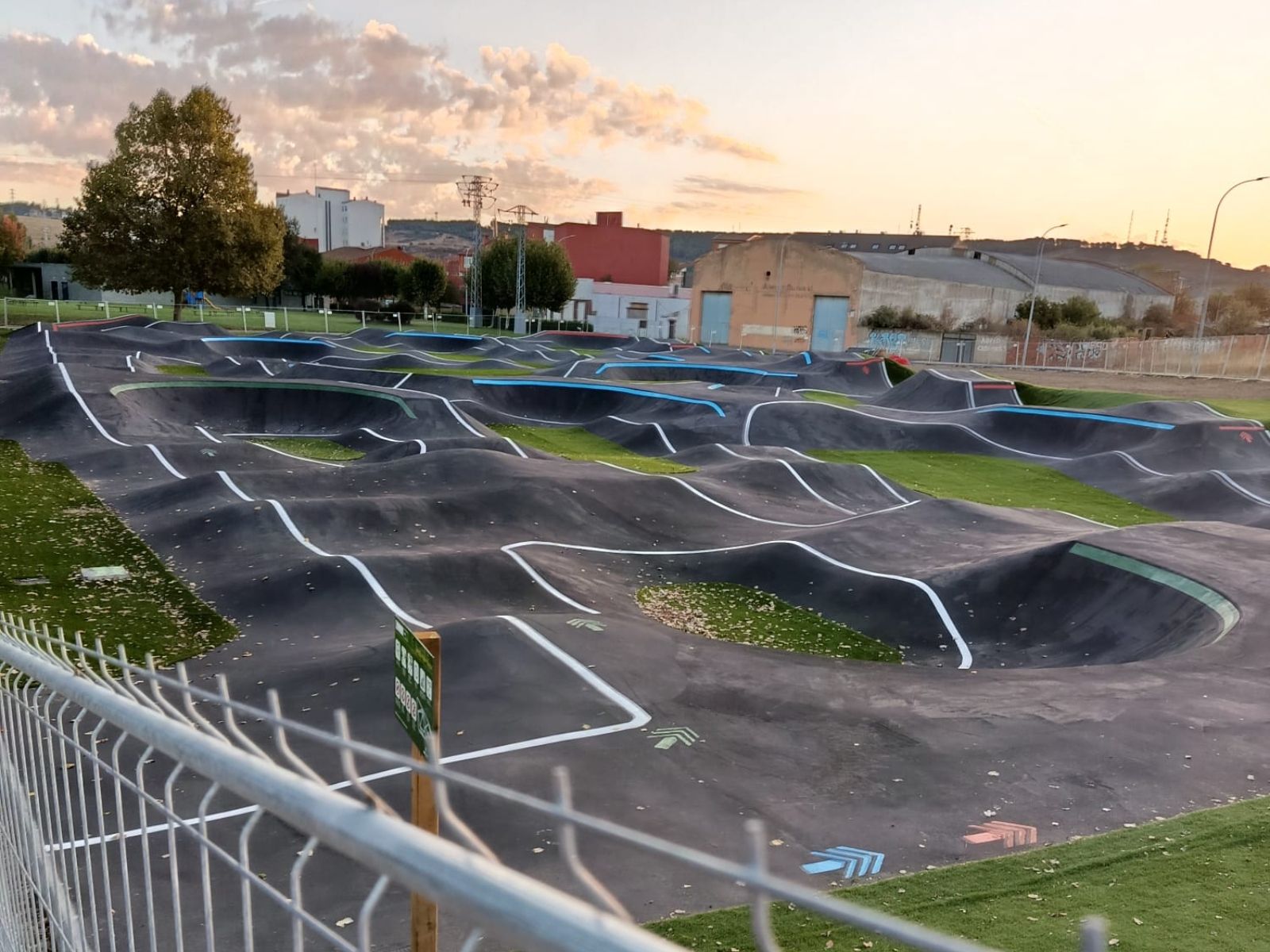 UPL propone que el nuevo circuito de pump track de León lleve el nombre de 'Peña El Pedal'