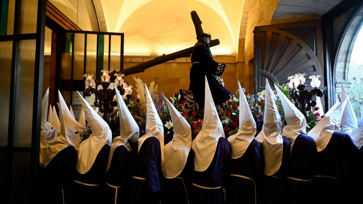Las procesiones del 'Dainos' y la Redención, en fotos