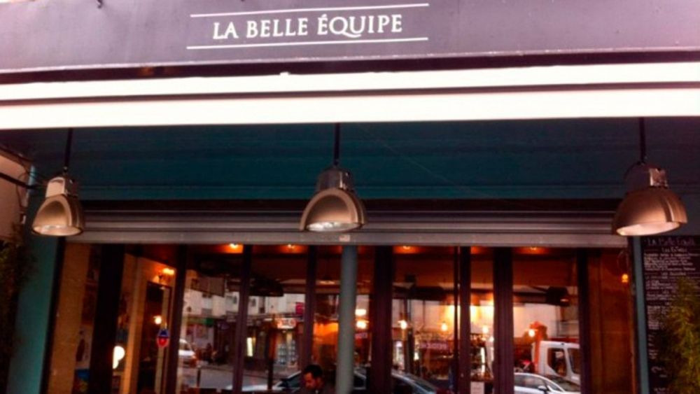 Masacre en París: "Iba en autobús, justo delante un coche frenó en seco y se bajaron dos hombres ...