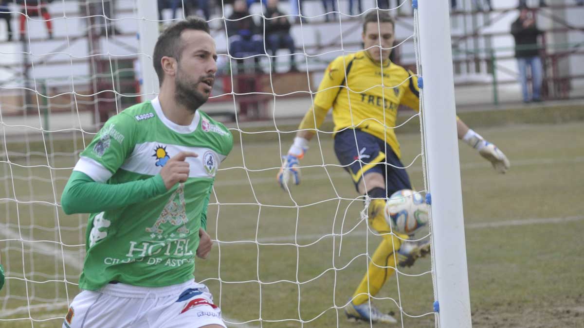 El Astorga buscará sorprender al Murcia en el adiós de Rubén