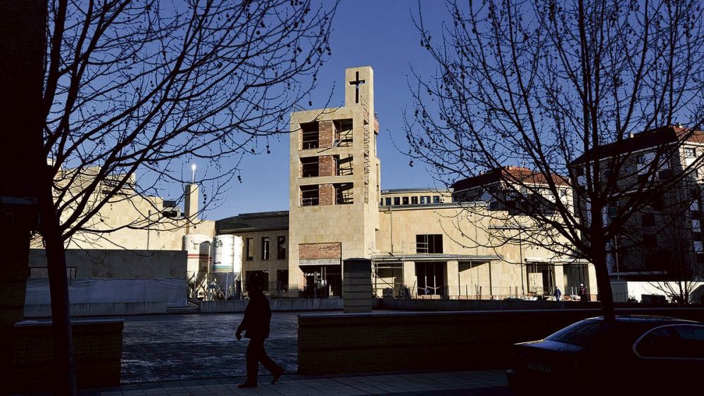 La iglesia de la Lastra, lista en octubre