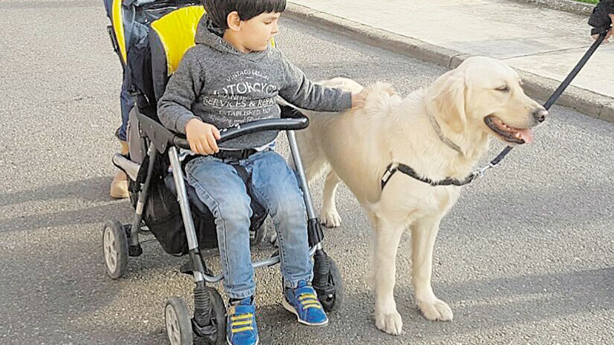 Adam empieza su recorrido con Sami