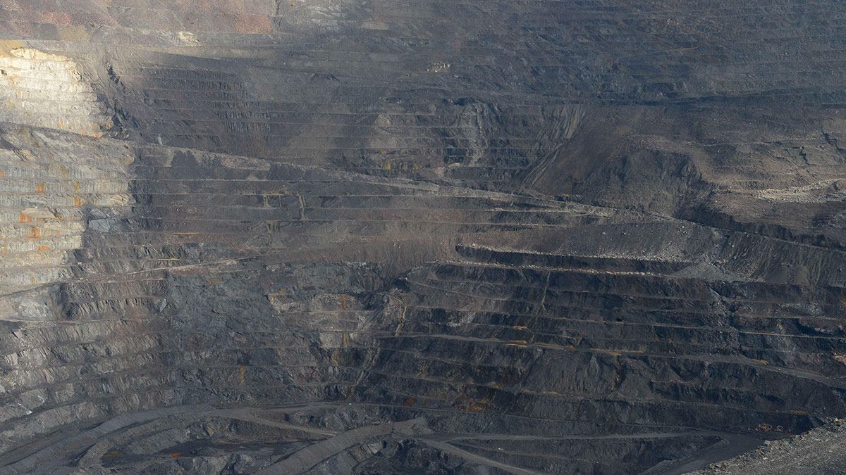 Una subcontrata portuguesa compartirá el cierre de la HVL con Carbones ...