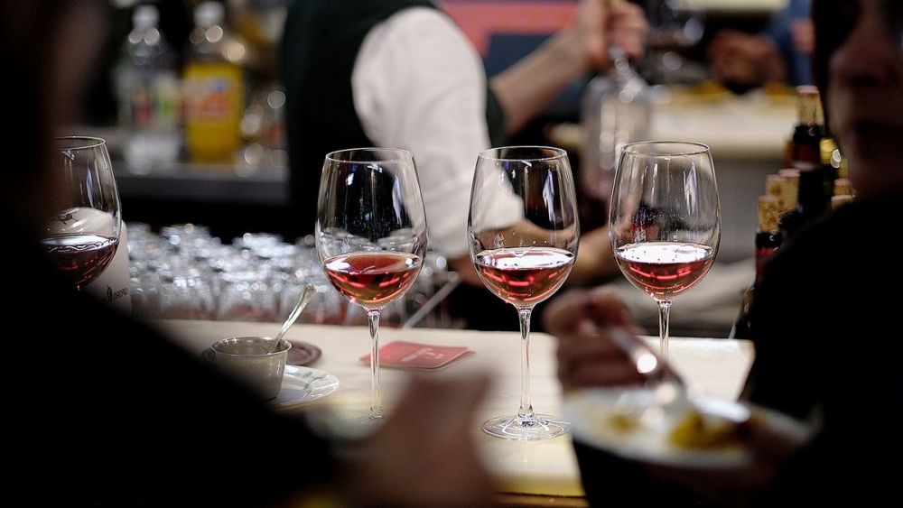 La capital leonesa cuenta con un bar abierto por cada cien habitantes