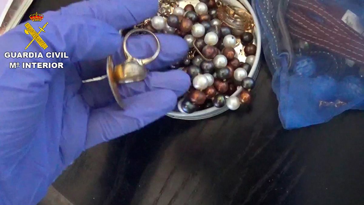 Detenido un grupo de albaneses por robar en cuatro chalés de Carbajal ...