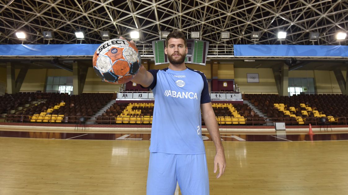 Ivan Mosic: "No siento presión por ser el sustituto de Costoya"