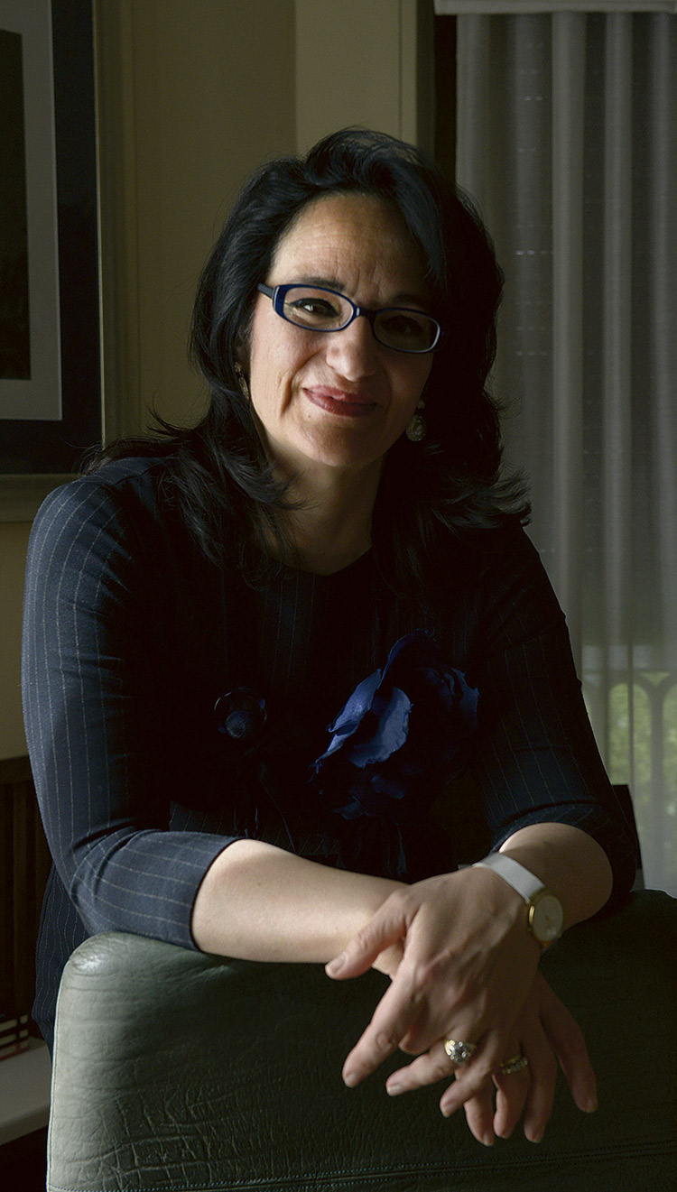 Teresa Mata: "Fijar población a corto plazo es casi una utopía, pero a medio se puede conseguir"